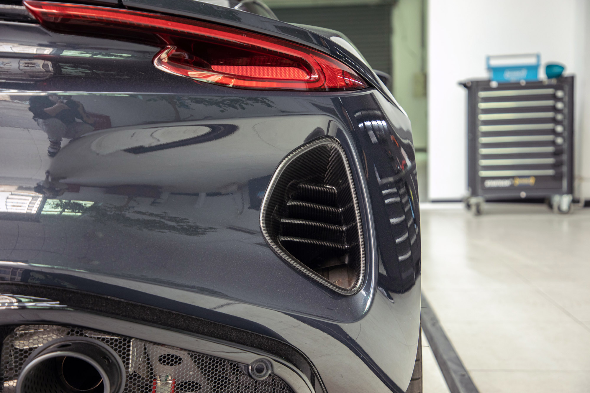 2023-25 LOTUS EMIRA • Apollo Aero